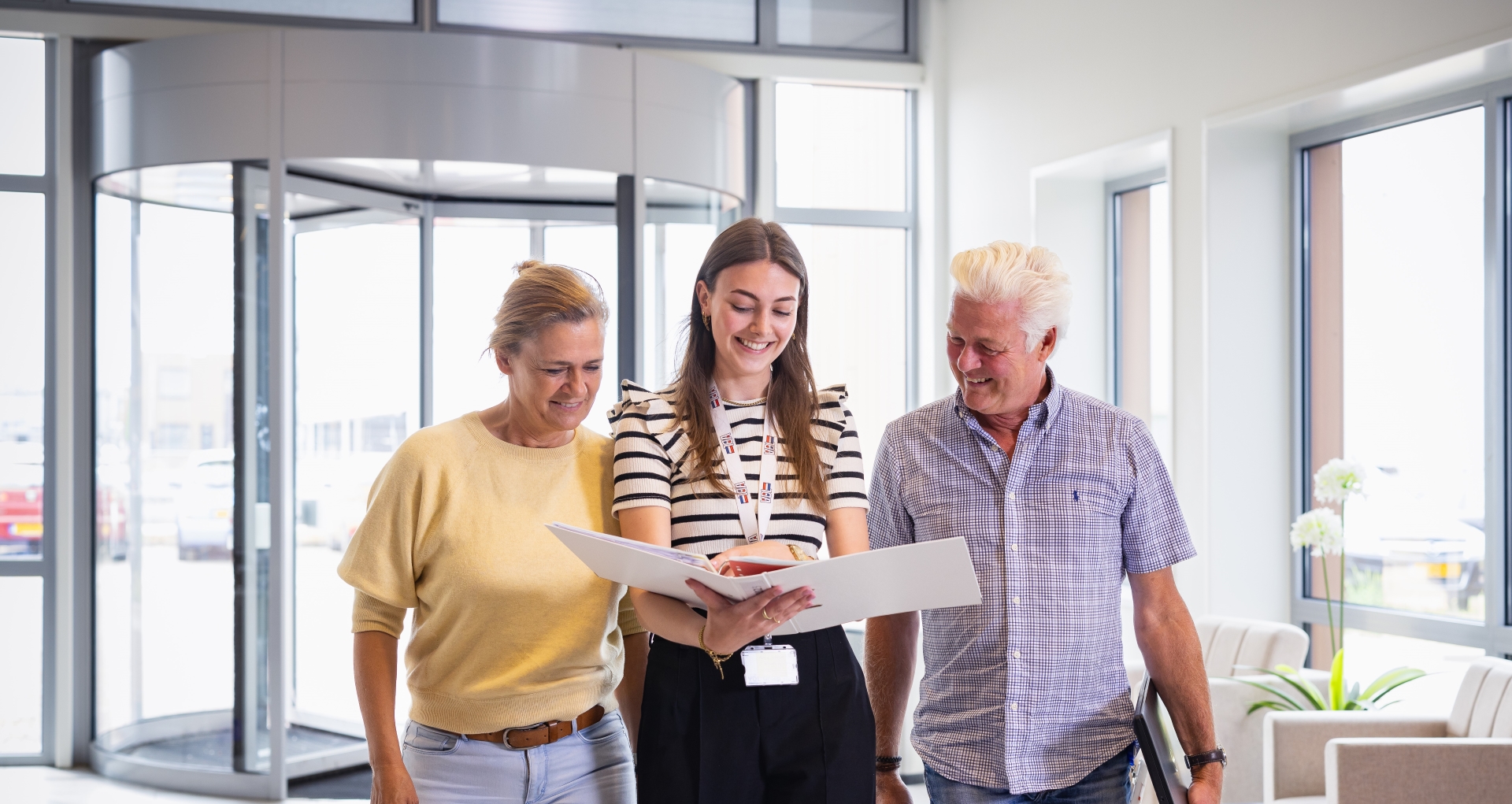 Werken en leren tegelijk? Volg een BBL-opleiding bij VDL Groep. | VDL Groep